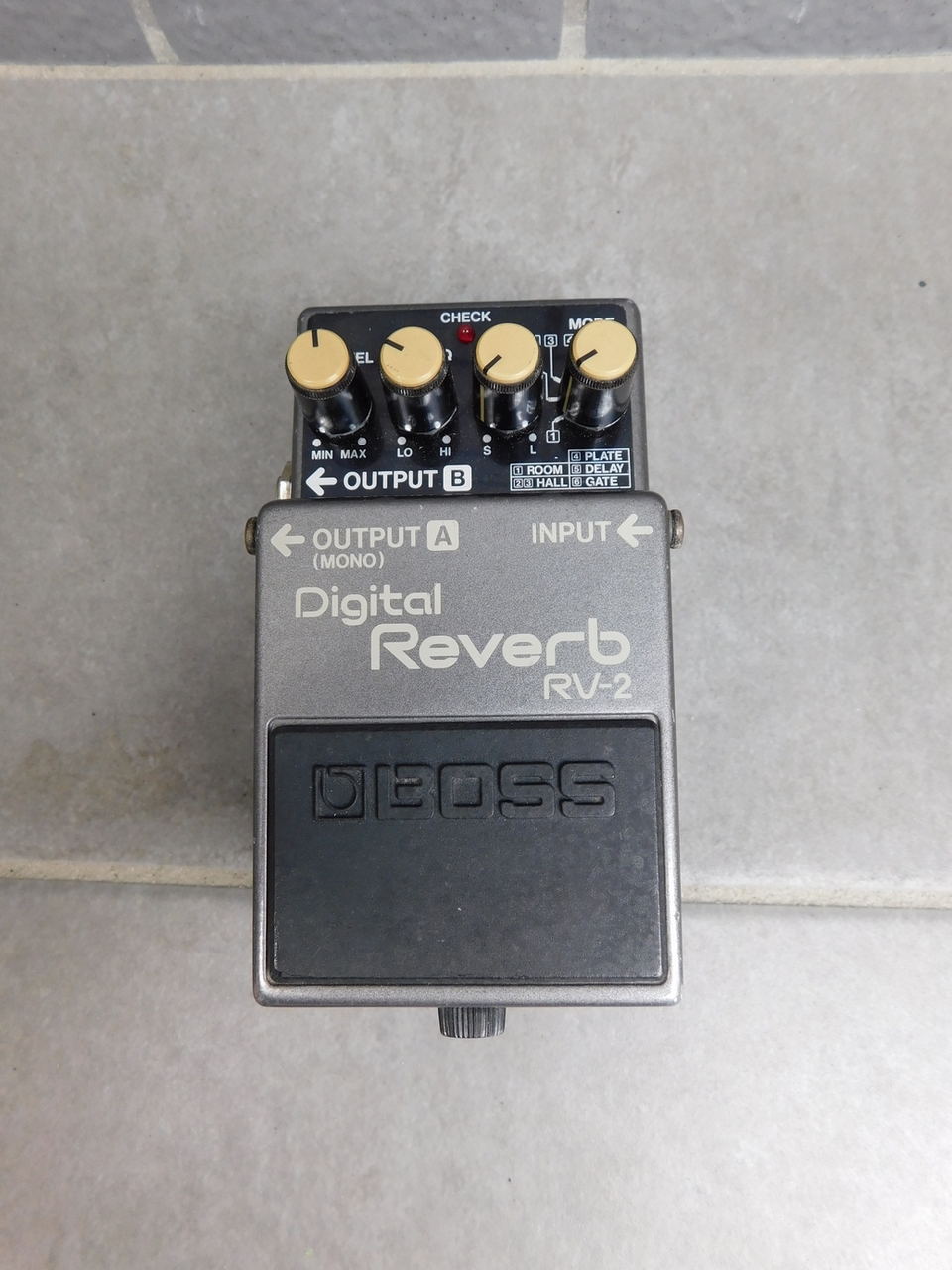 BOSS RV-2 Digital Reverb デジタルリバーブ（中古）【楽器検索デジマート】