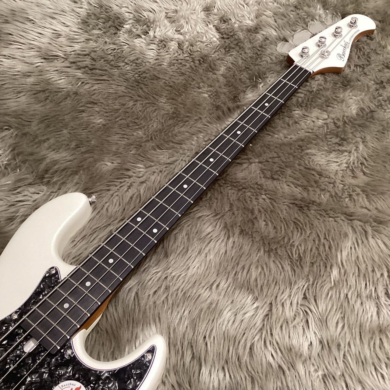 Bacchus WJB-1DX RSM/P PWHMH エレキベース ユニバースシリーズ（新品特価/送料無料）【楽器検索デジマート】