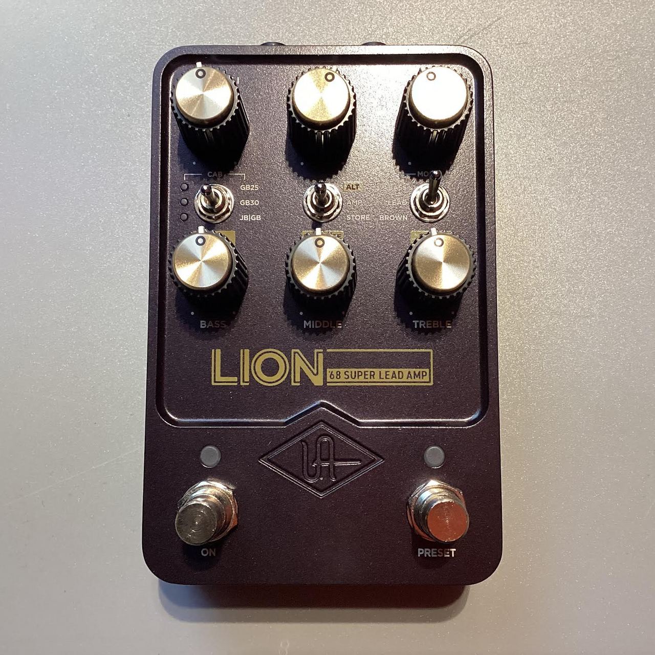 Universal Audio 【中古】【現物画像】UAFX Lion 68（中古/送料無料）【楽器検索デジマート】