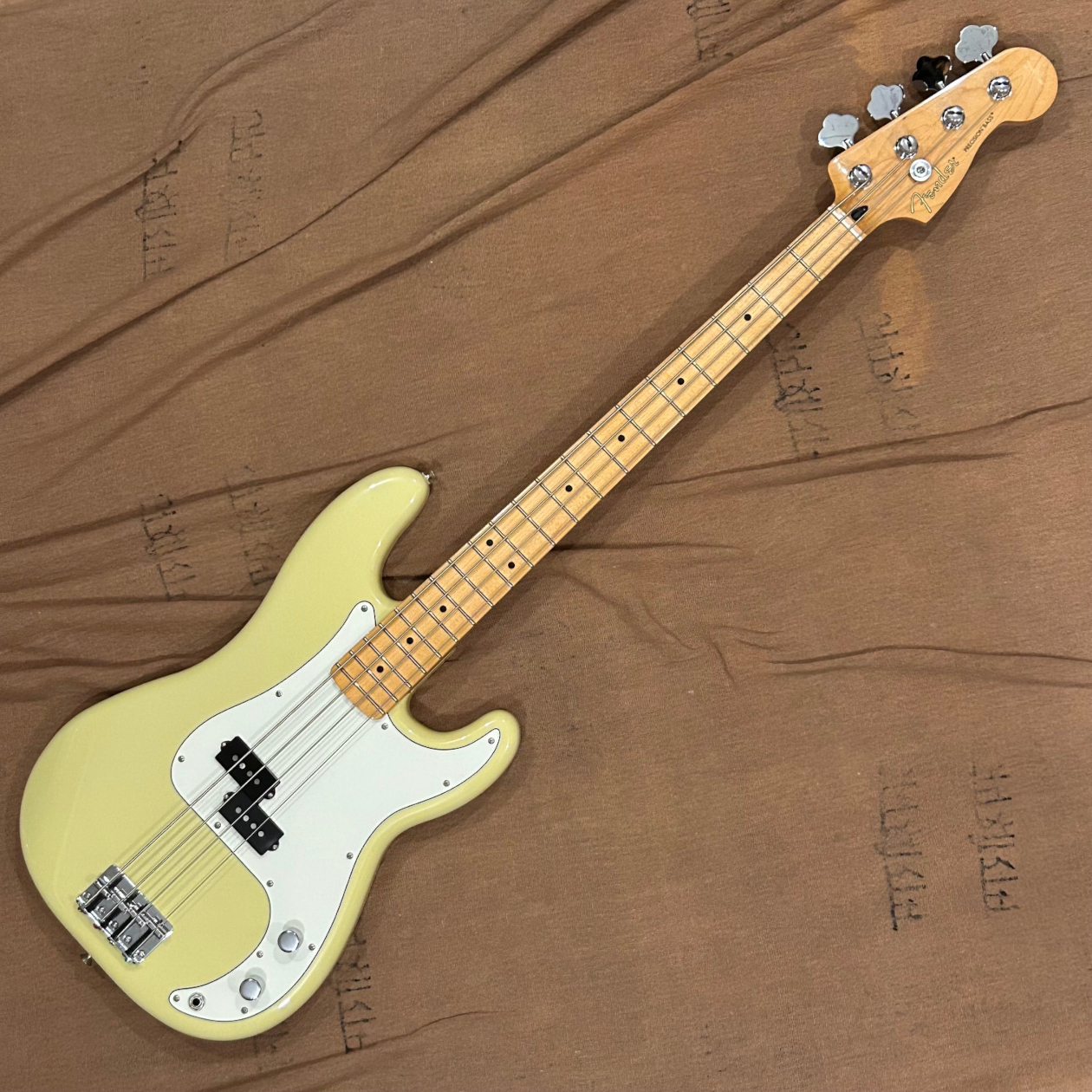 Fender Player II Precision Bass, Maple Fingerboard, Hialeah Yellow（中古 ...