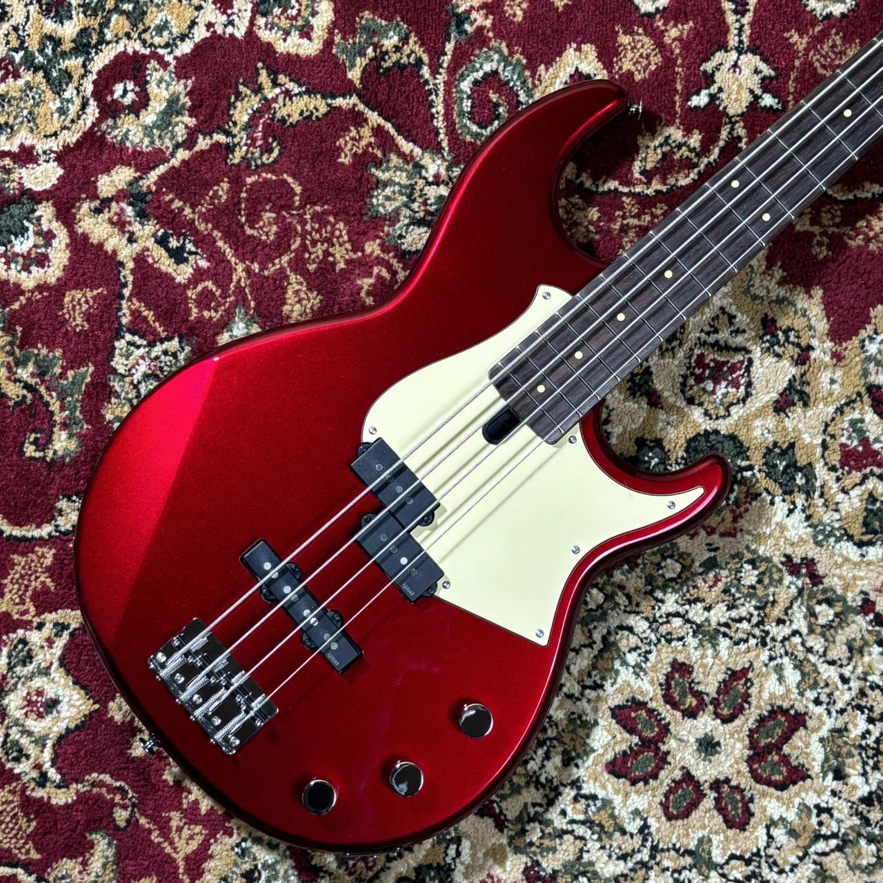 YAMAHA BB434 Red Metallic エレキベースBB400 Series（新品/送料無料）【楽器検索デジマート】
