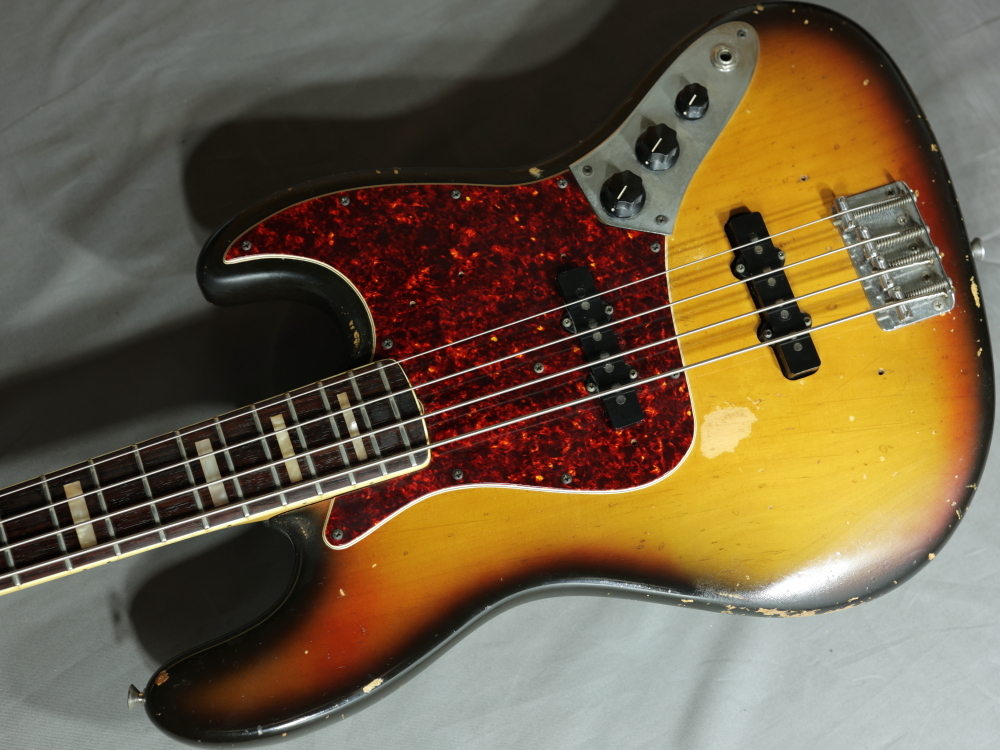 Fender 1972 Jazz Bass【重量4.2kg】【Vintage】（ビンテージ）【楽器検索デジマート】
