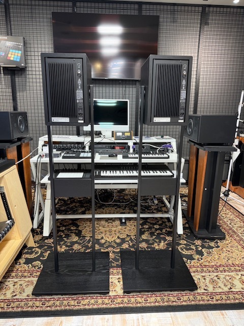 Musikelectronic Geithain RL940 1ペア スタンドセット（新品特価/送料無料）【楽器検索デジマート】