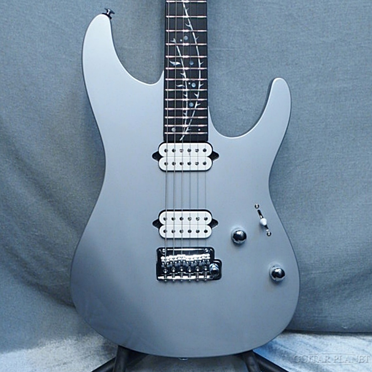 Ibanez TOD10 -Tim Henson -Silver- 【Tim Henson モデル!!】（新品/送料無料）【楽器検索デジマート】