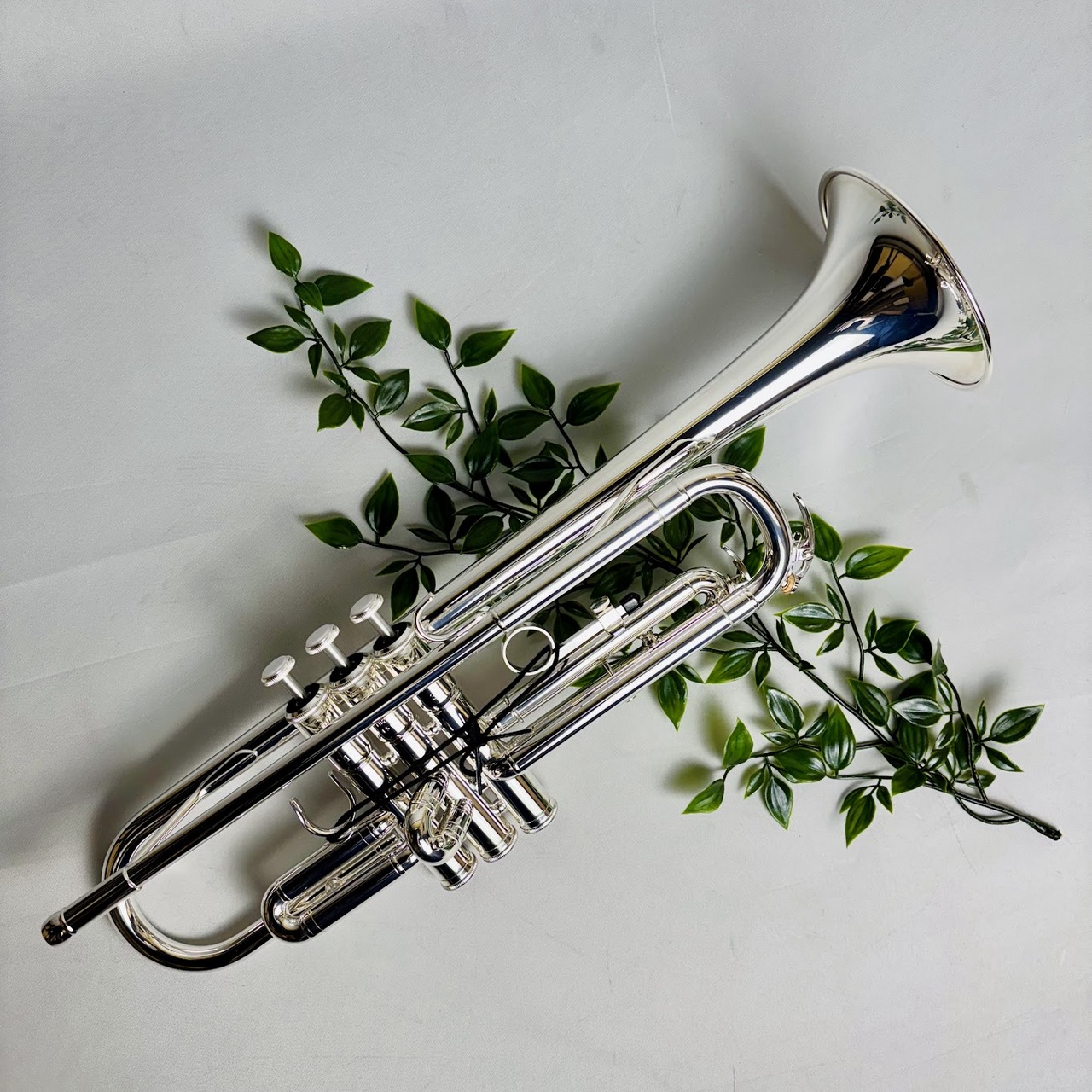 YAMAHA YTR-2330S B♭ トランペットYTR2330S（新品/送料無料）【楽器検索デジマート】