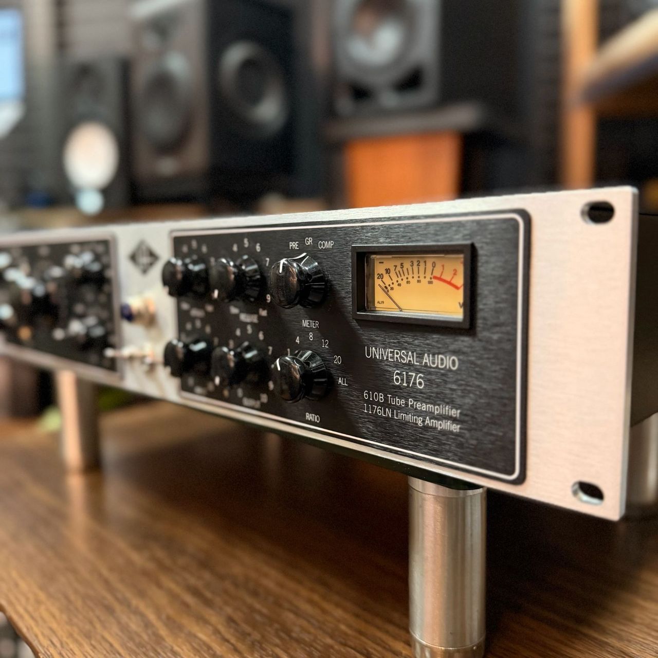 Universal Audio 6176 Vintage Channel Strip（中古/送料無料）【楽器検索デジマート】