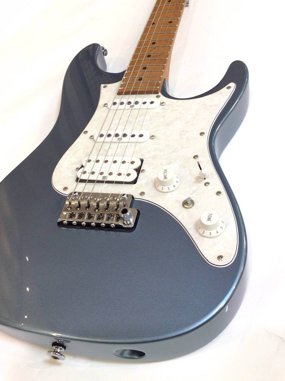 Ibanez AZ2204 / ICM (Ice Blue Metallic) 【軽い! 約3.43kg】（新品特価/送料無料）【楽器検索デジマート】