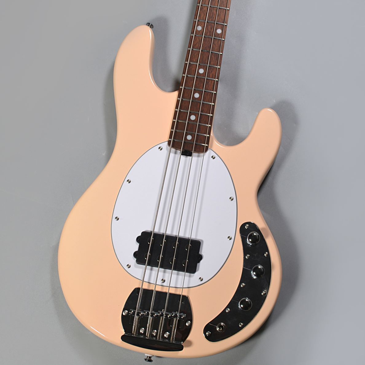 Sterling by MUSIC MAN RAY4-J1 Vintage Cream（B級特価/送料無料）【楽器検索デジマート】