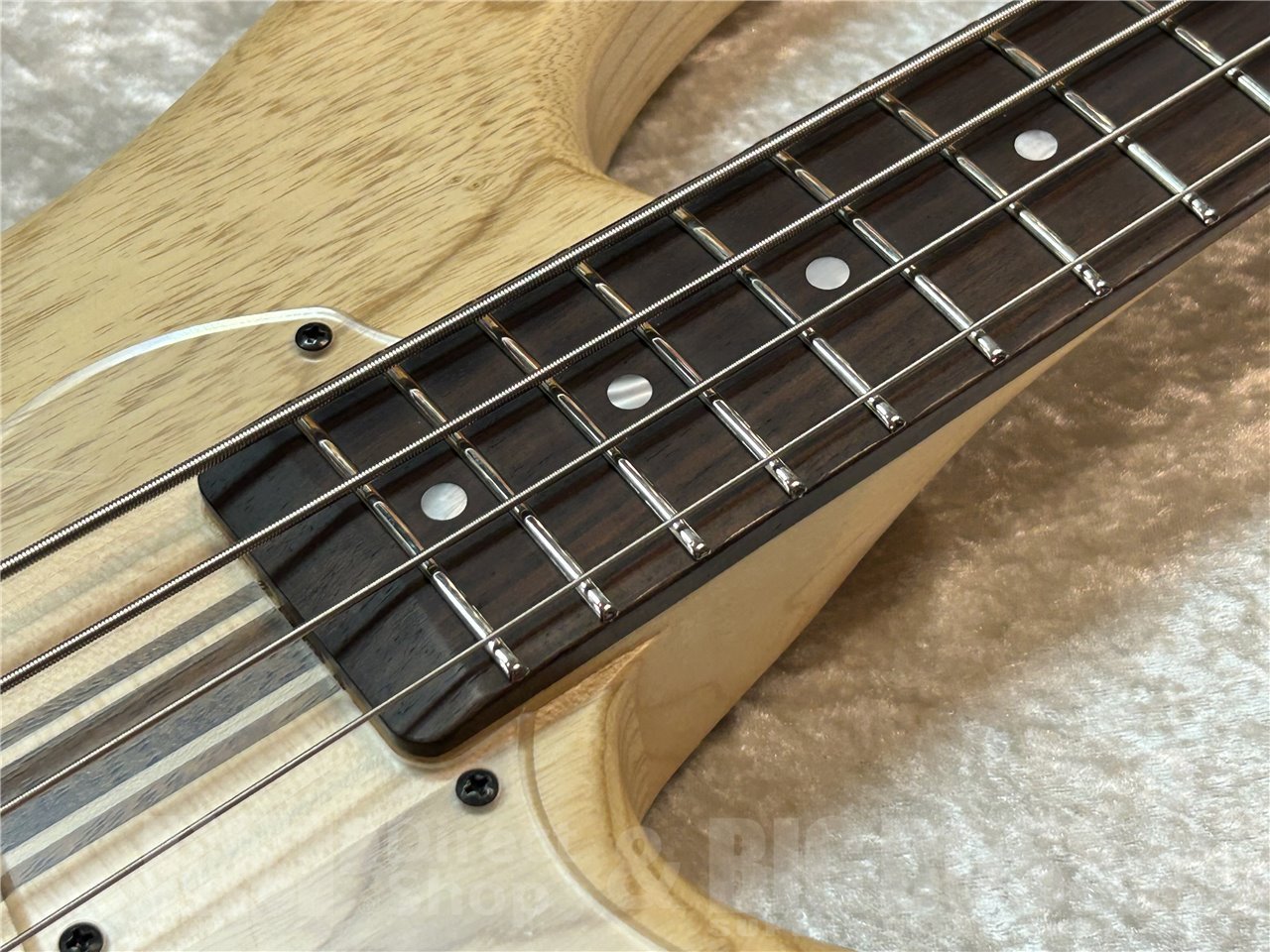 EDWARDS E-BOTTOM BUMP (Satin Natural)（新品/送料無料）【楽器検索デジマート】