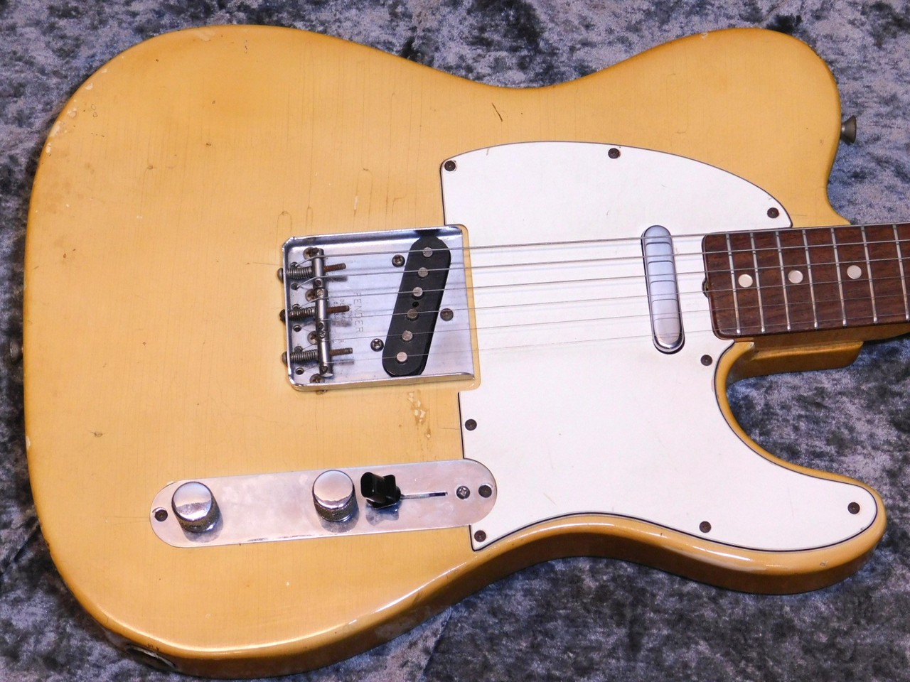 Fender Telecaster WHT/R '72 "One String Tree"（ビンテージ）【楽器検索デジマート】