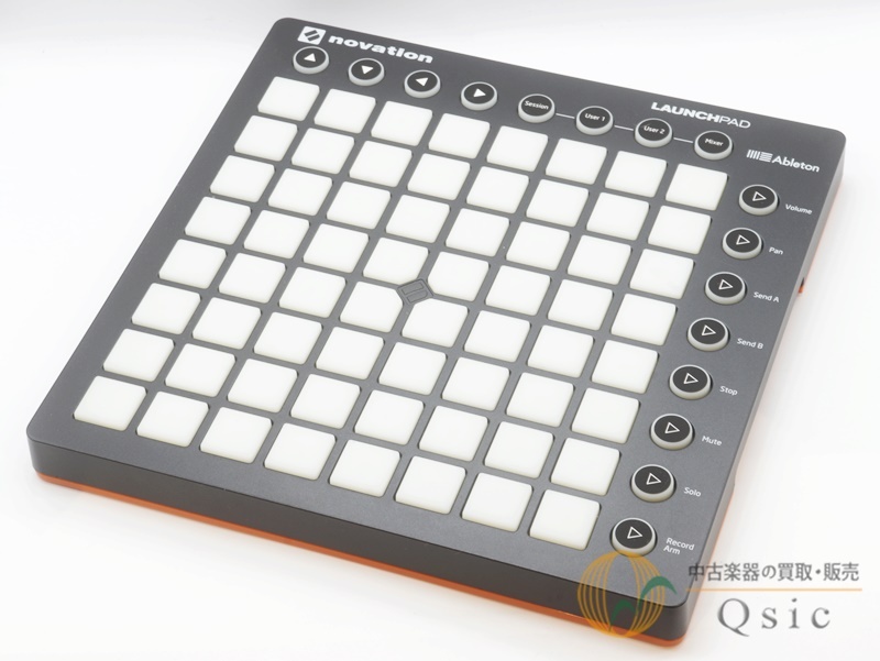 Novation LaunchPad MKII [MLH83]【難波店在庫】 // セール対象商品！（中古）【楽器検索デジマート】