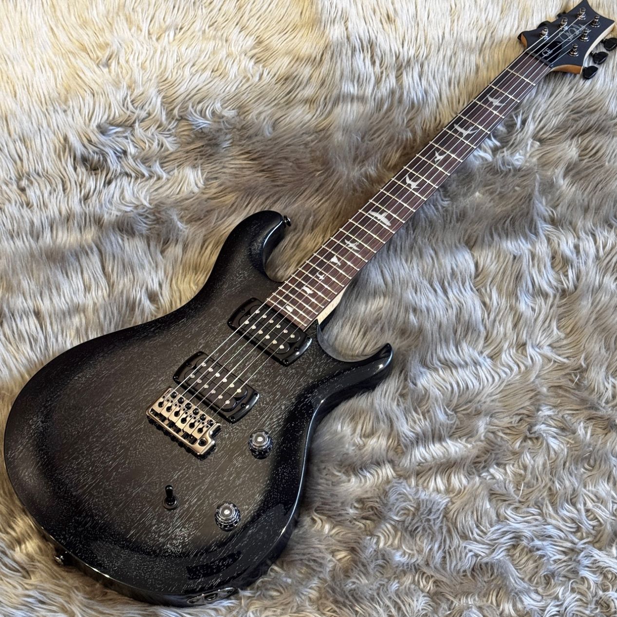 Paul Reed Smith(PRS) SE CE24 STD BLK DH 【現品画像】（新品/送料無料）【楽器検索デジマート】