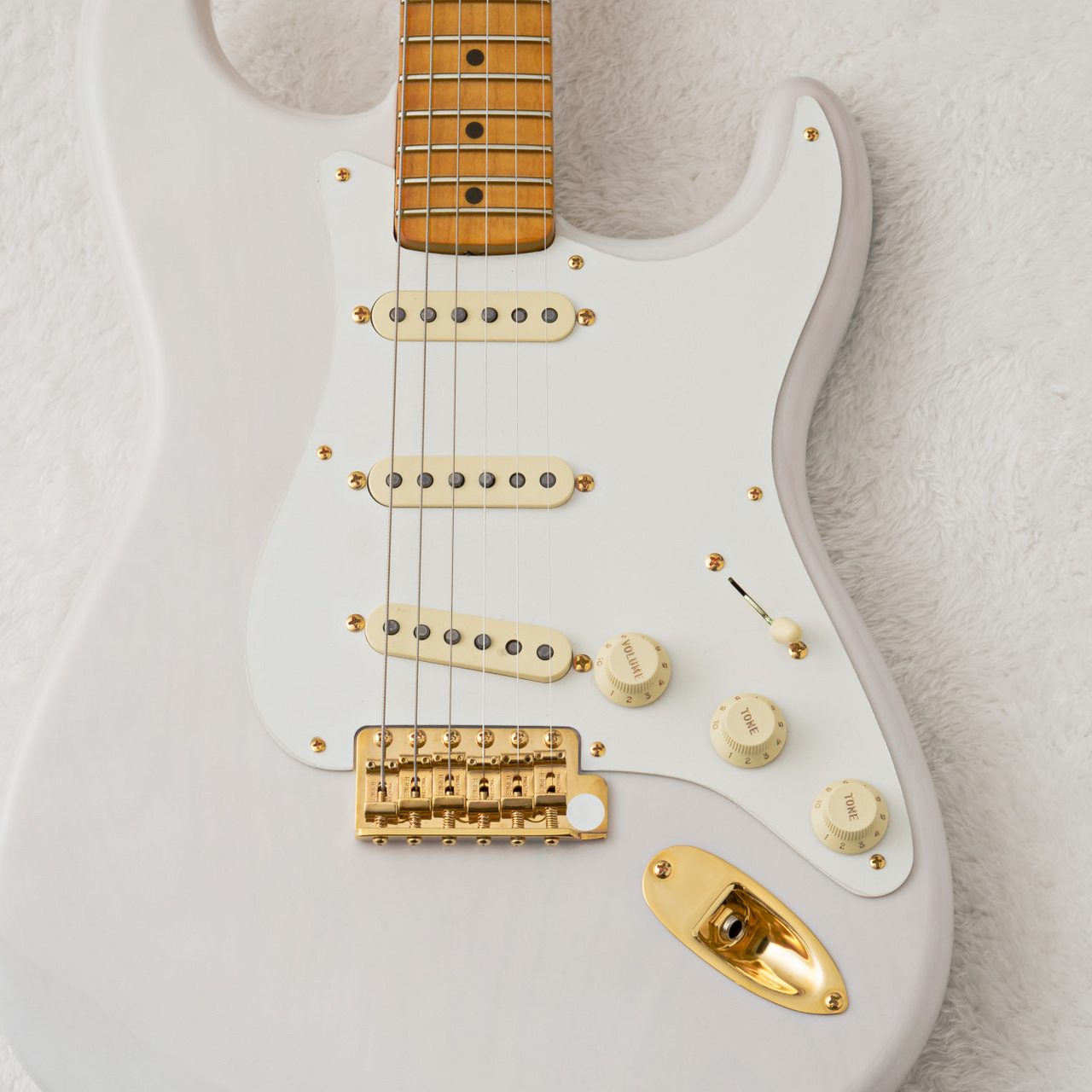 Fender Limited American Vintage II 1957 Stratocaster 3A Flame Maple ...