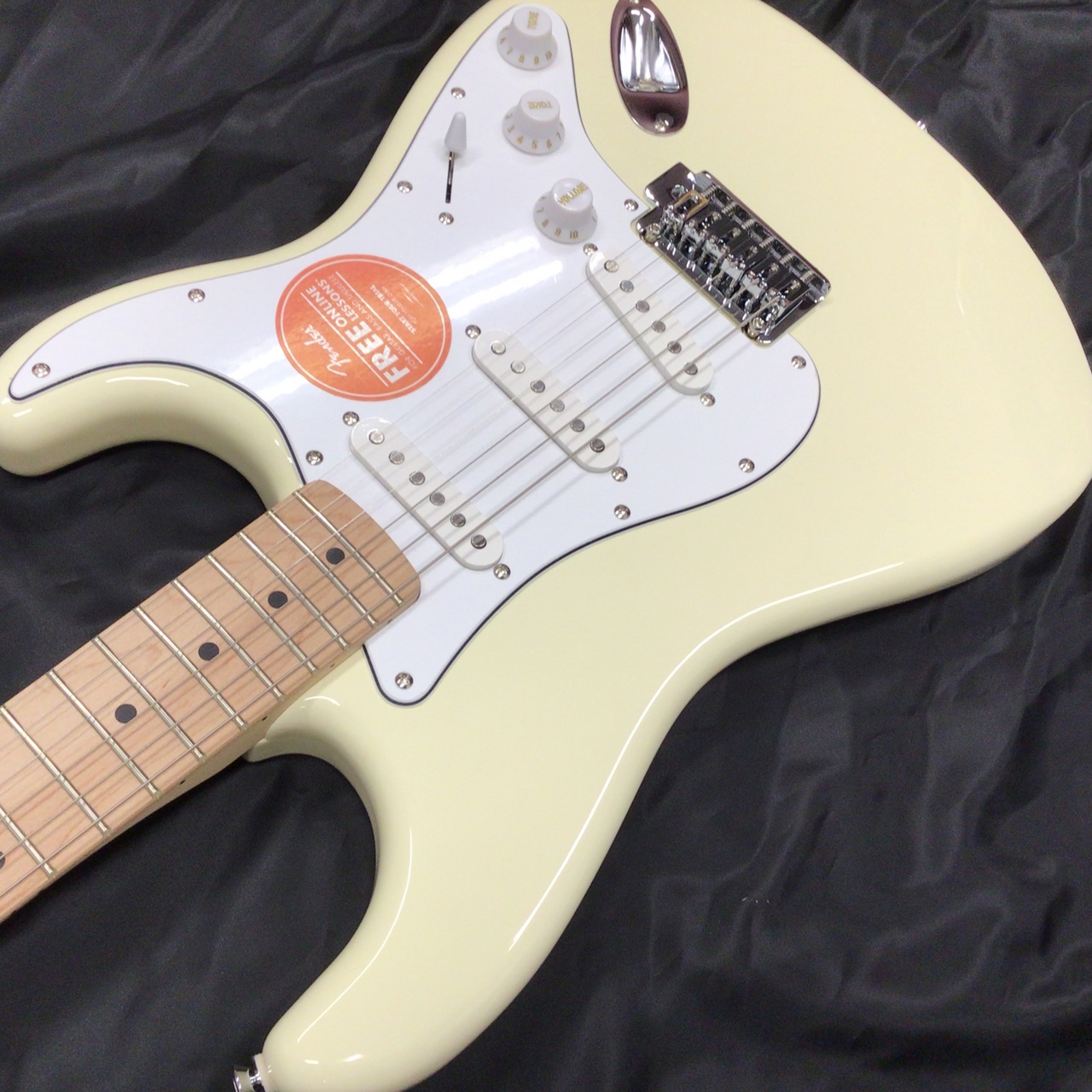 Squier by Fender Affinity Series™ Stratocaster® Olympic White【タイムセール12/ ...