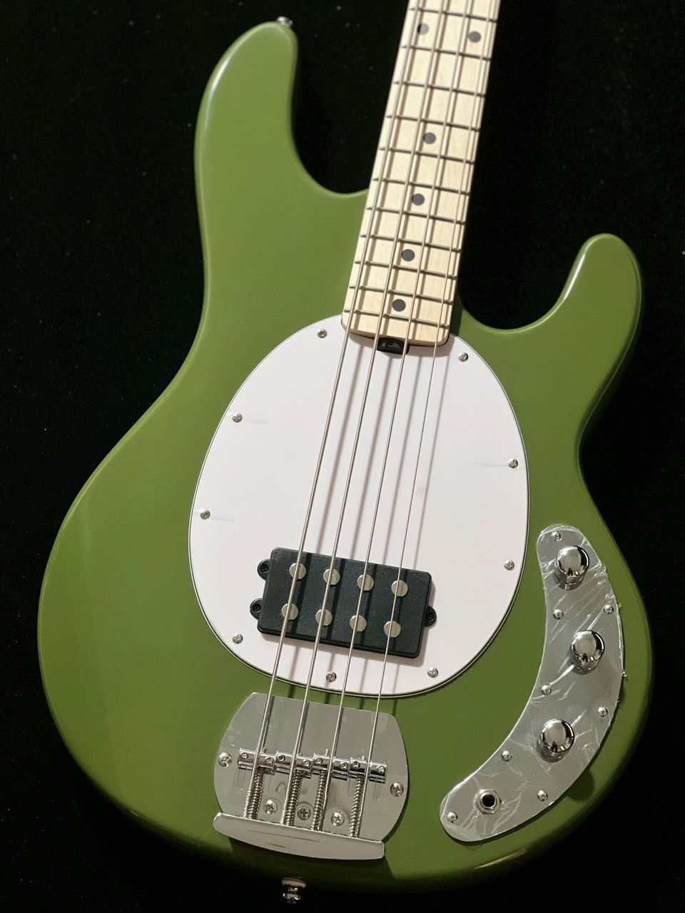 Sterling by MUSIC MAN RAY4 Olive Gloss【現物画像】（新品/送料無料）【楽器検索デジマート】