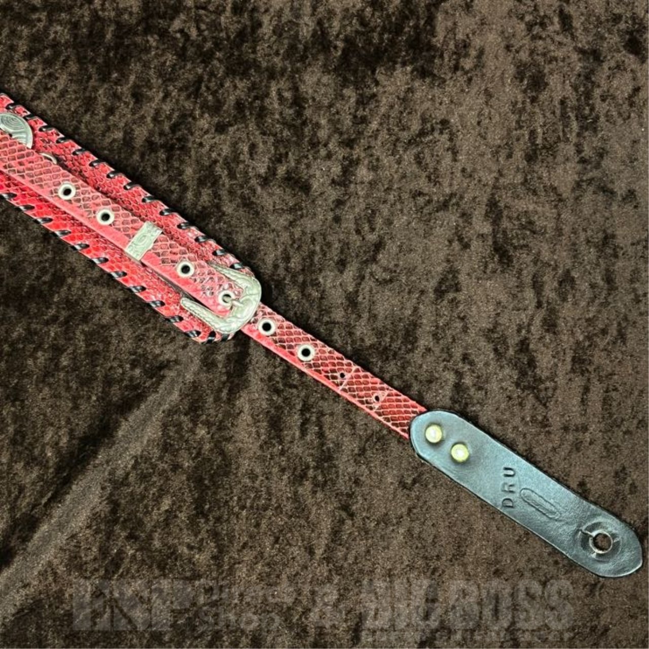 Dru White Feather Q RED（中古/送料無料）【楽器検索デジマート】