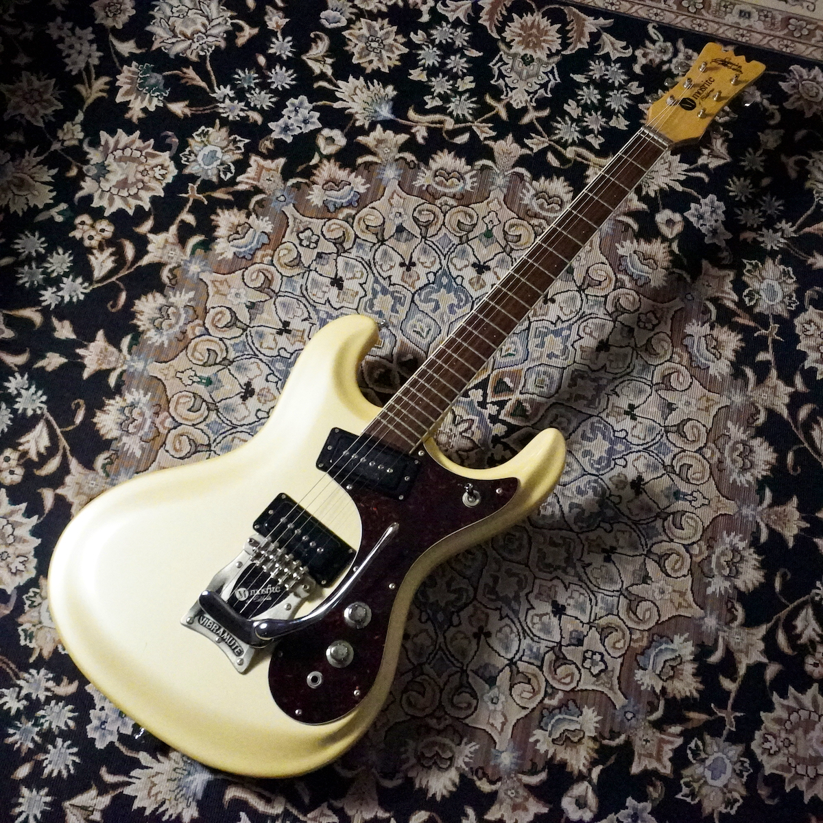 Mosrite '65 Standard Model / Pearl White 2008（中古）【楽器検索デジマート】
