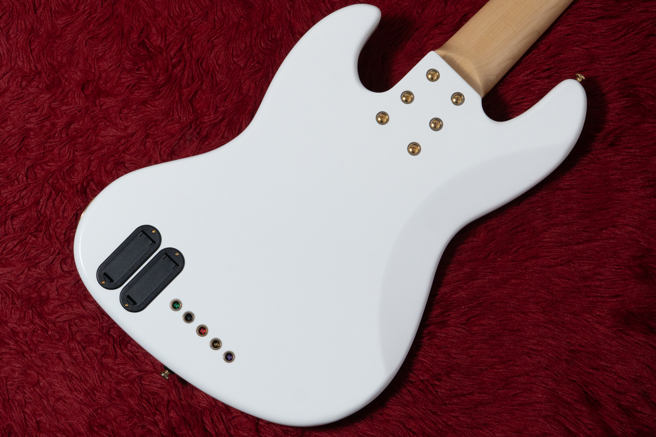 Swing Guitars Jazz Deluxe 5 White w Gold HW and Pearl Block Inlay 4 ...