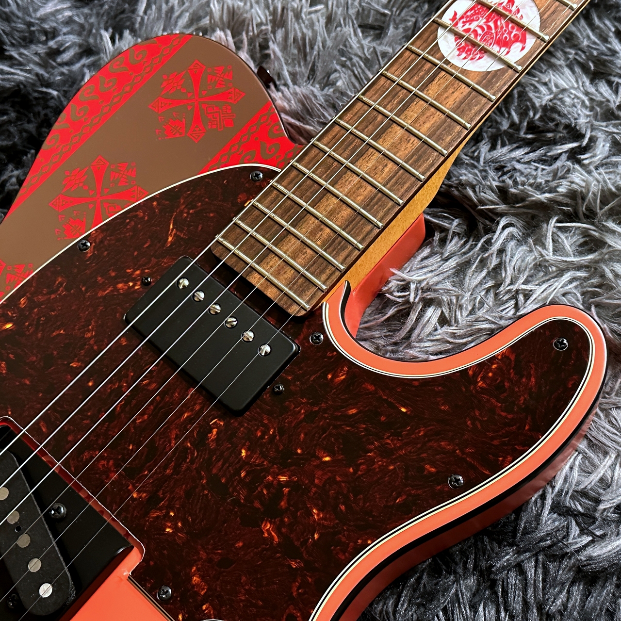 Fender Monster Hunter Rathalos Telecaster Rathalos Red #409【WINTER ...