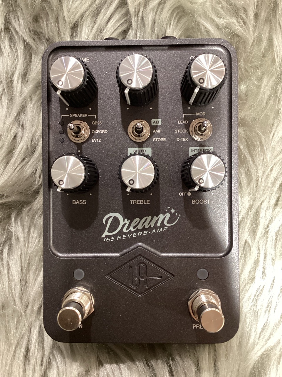 Universal Audio UAFX Dream '65 Reverb Amplifier【現物写真】（新品/送料無料）【楽器検索デジマート】