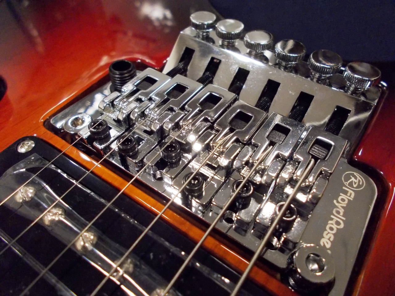 Killer KG-Exploder SE 3 tone sunburst（新品）【楽器検索デジマート】