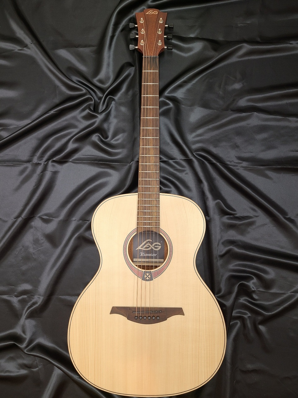 LAG Guitars T70A-NAT Auditorium -Tramontane 70-（新品/送料無料）【楽器検索デジマート】