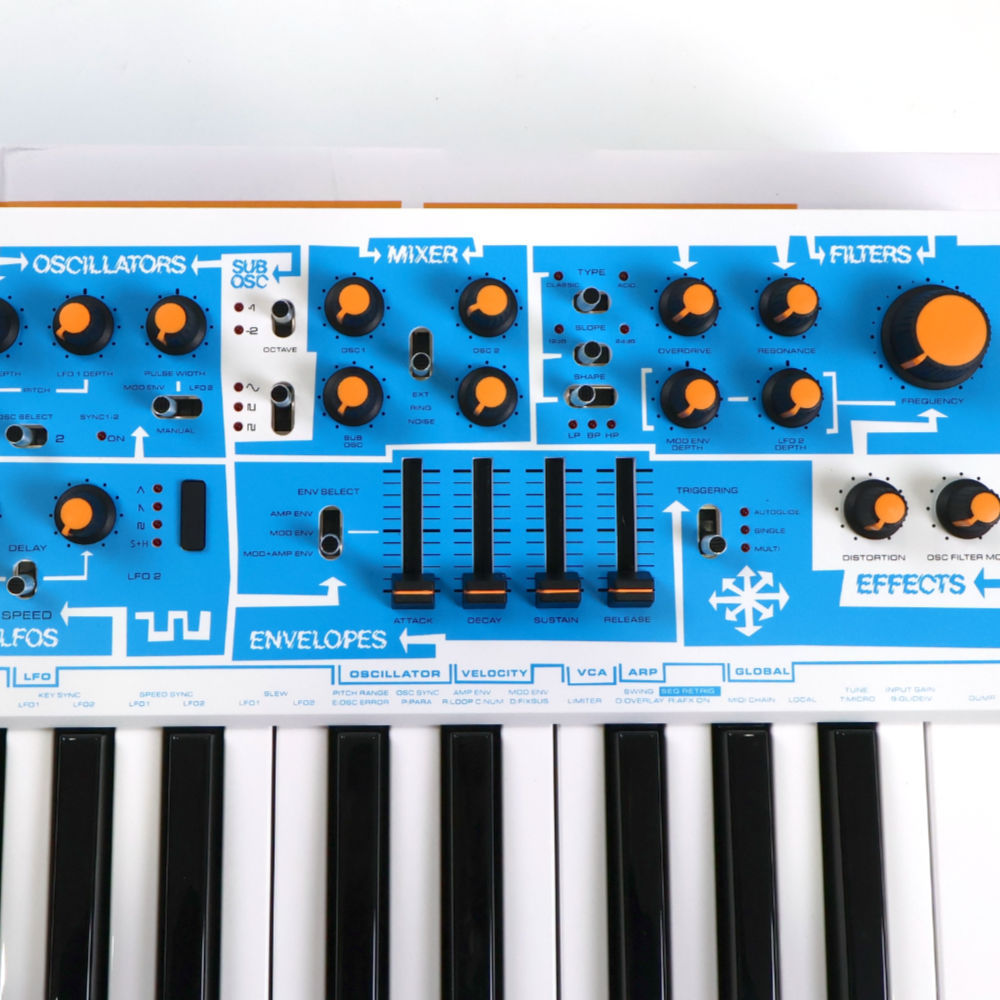 Novation 【中古】 シンセサイザー NOVATION Bass Station II Swifty Edition（中古/送料無料 ...