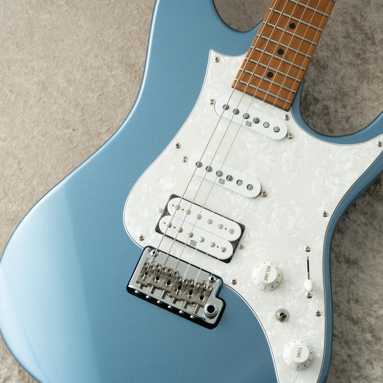 Ibanez Prestige AZ2204 -Ice Blue Metallic / ICM-（新品/送料無料）【楽器検索デジマート】
