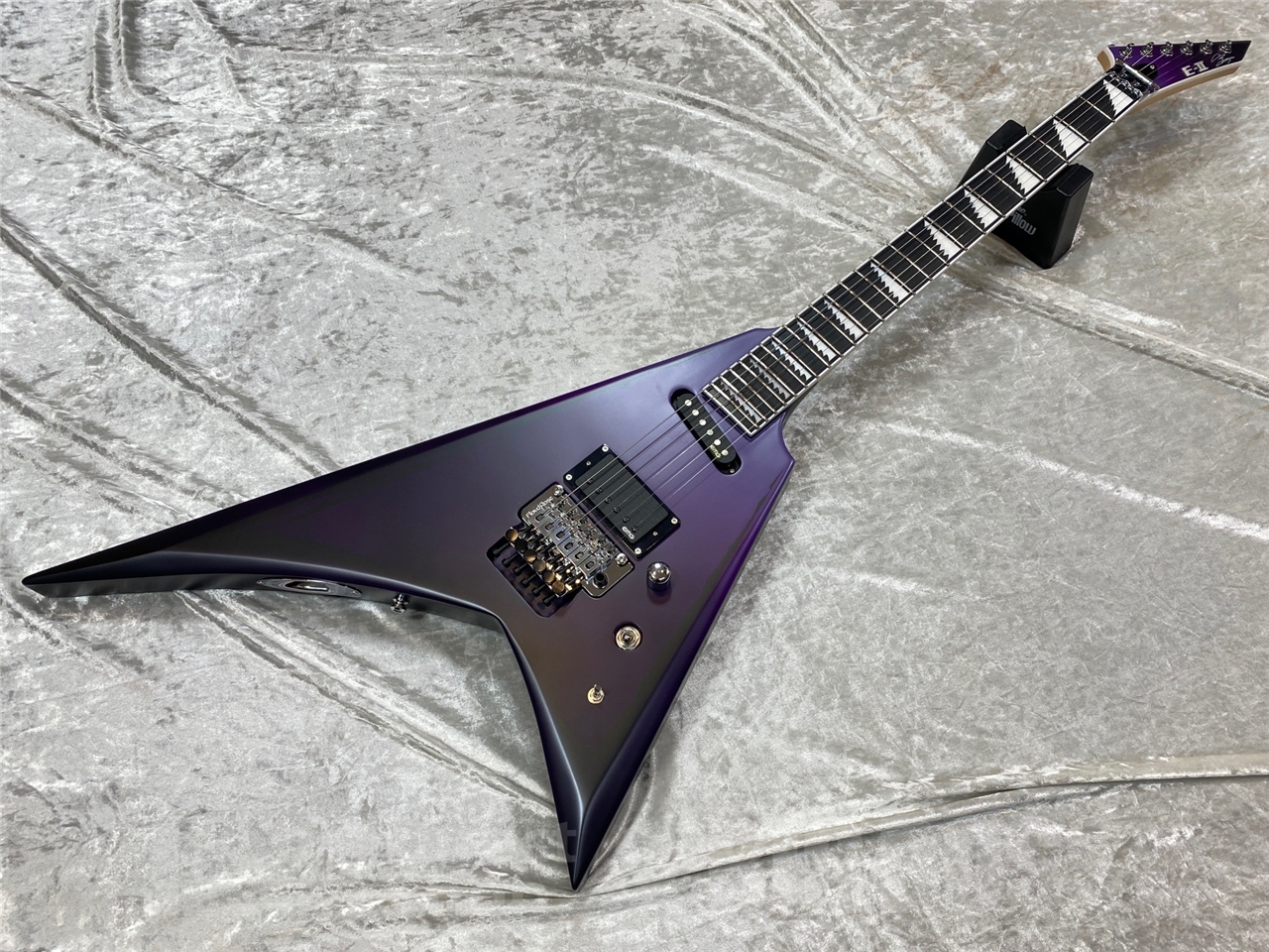 E-II ALEXI RIPPED【ALEXI LAIHO MODEL】（新品/送料無料）【楽器検索デジマート】