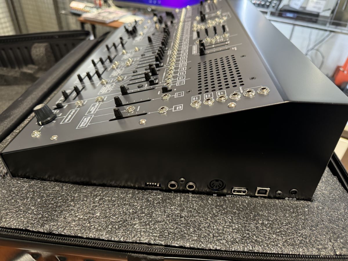 ARP ARP2600-M シンセサイザー（B級特価/送料無料）【楽器検索デジマート】