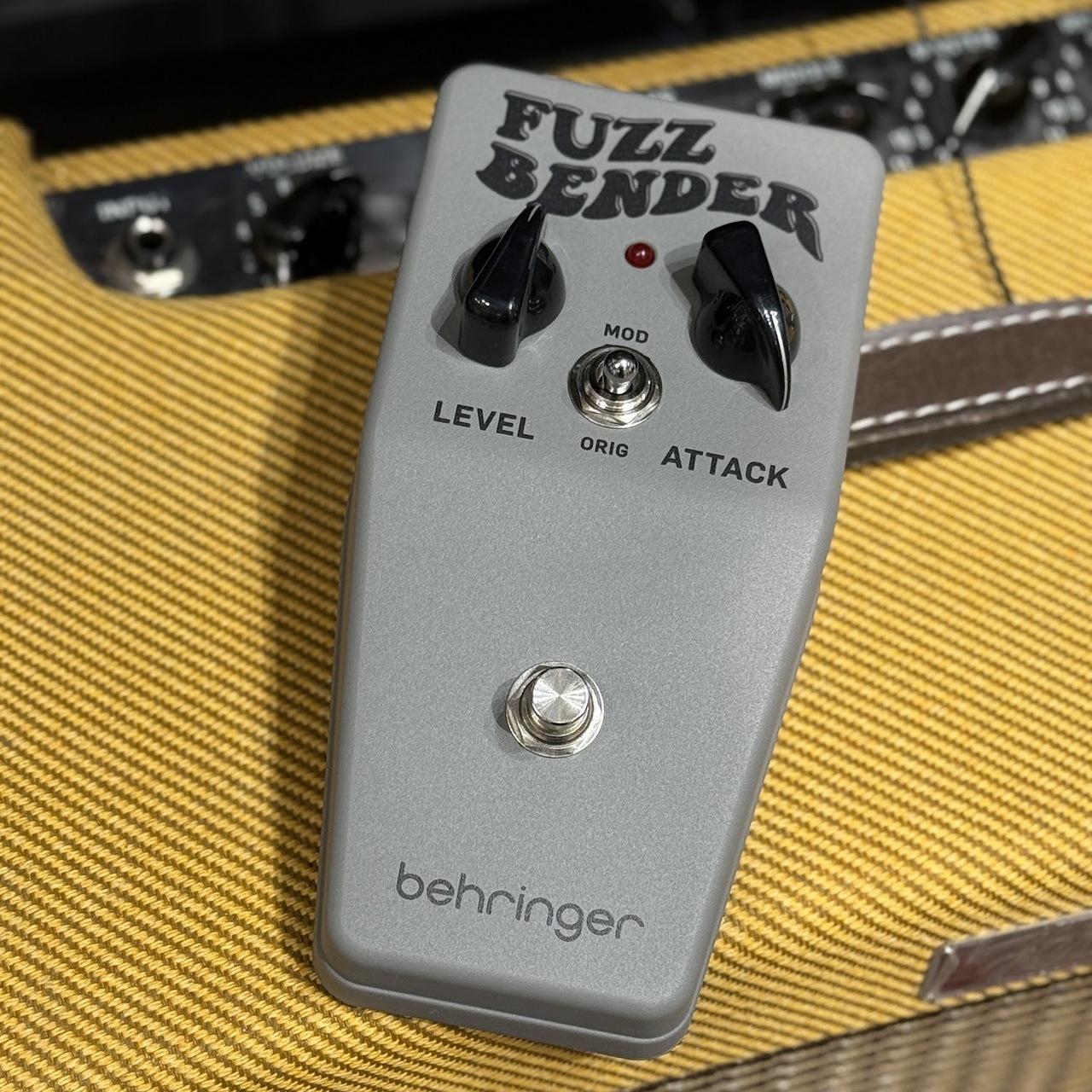 BEHRINGER FUZZ BENDER 【現物写真】（新品/送料無料）【楽器検索デジマート】