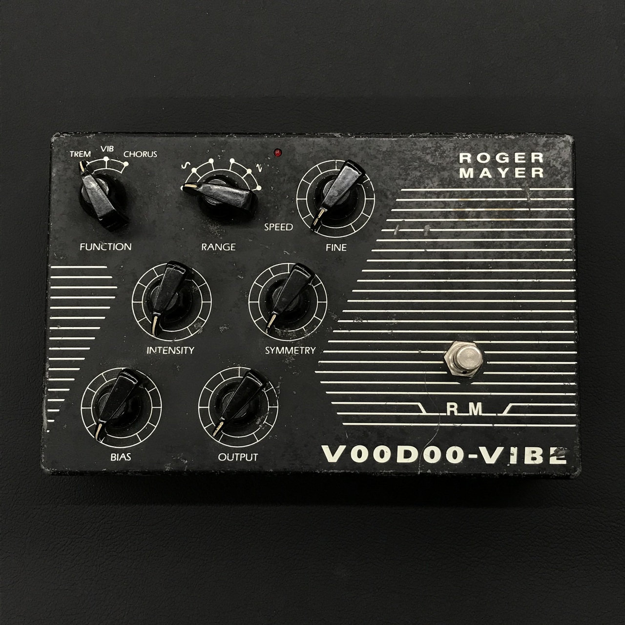 Roger Mayer VooDoo-VIBE（中古）【楽器検索デジマート】