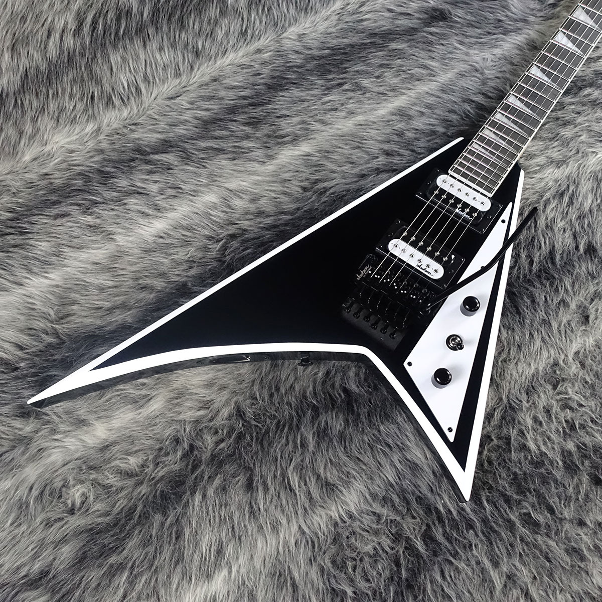 Jackson JS Series Rhoads JS32 Black with White Bevels（新品/送料無料）【楽器検索デジマート】