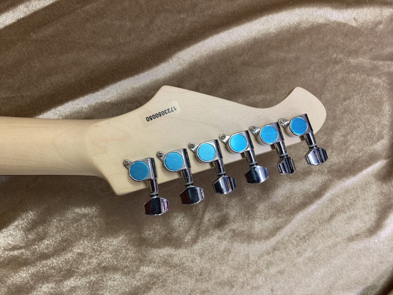 LEGEND LST-Z 3TS エレキギター *クリップチューナー&ピックをプレゼント!（新品）【楽器検索デジマート】