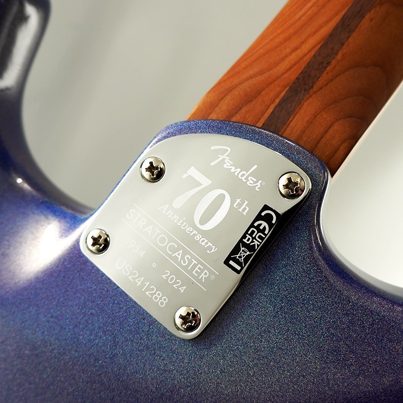 Fender 70th Anniversary American Ultra Stratocaster HSS (Amethyst ...