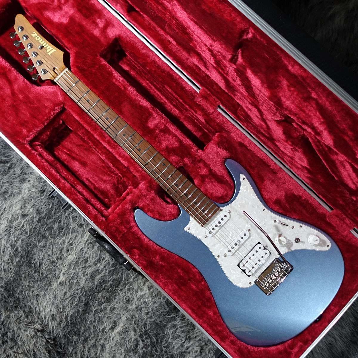 Ibanez AZ2204 Ice Blue Metallic（新品/送料無料）【楽器検索デジマート】