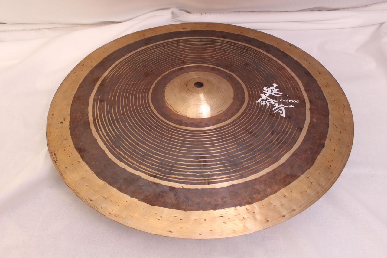 emjmod クラッシュシンバル18インチ emj18cc【1,154g】（新品/送料無料）【楽器検索デジマート】