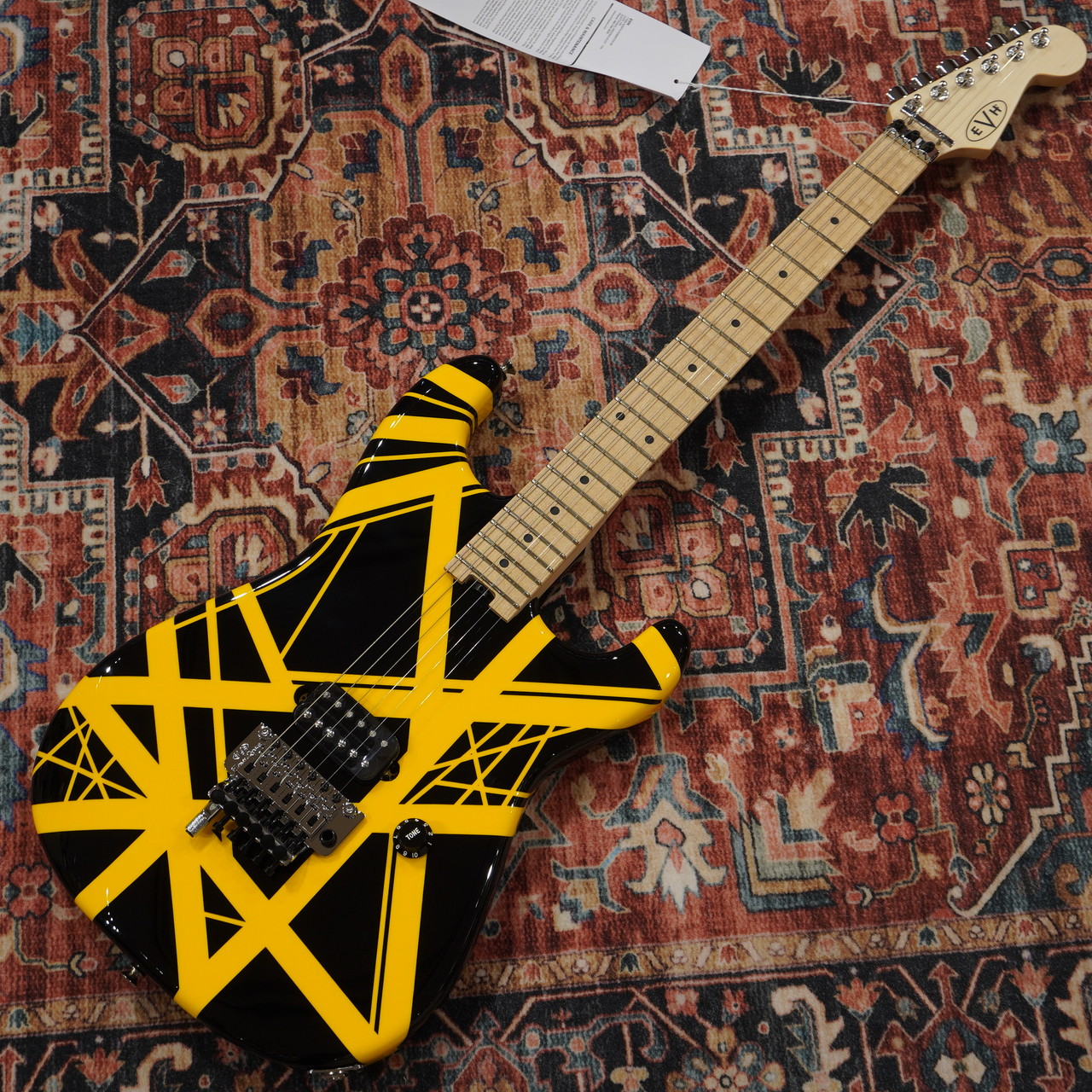 EVH Striped Series Black with Yellow Stripes【特価】（新品特価/送料無料）【楽器検索デジマート】