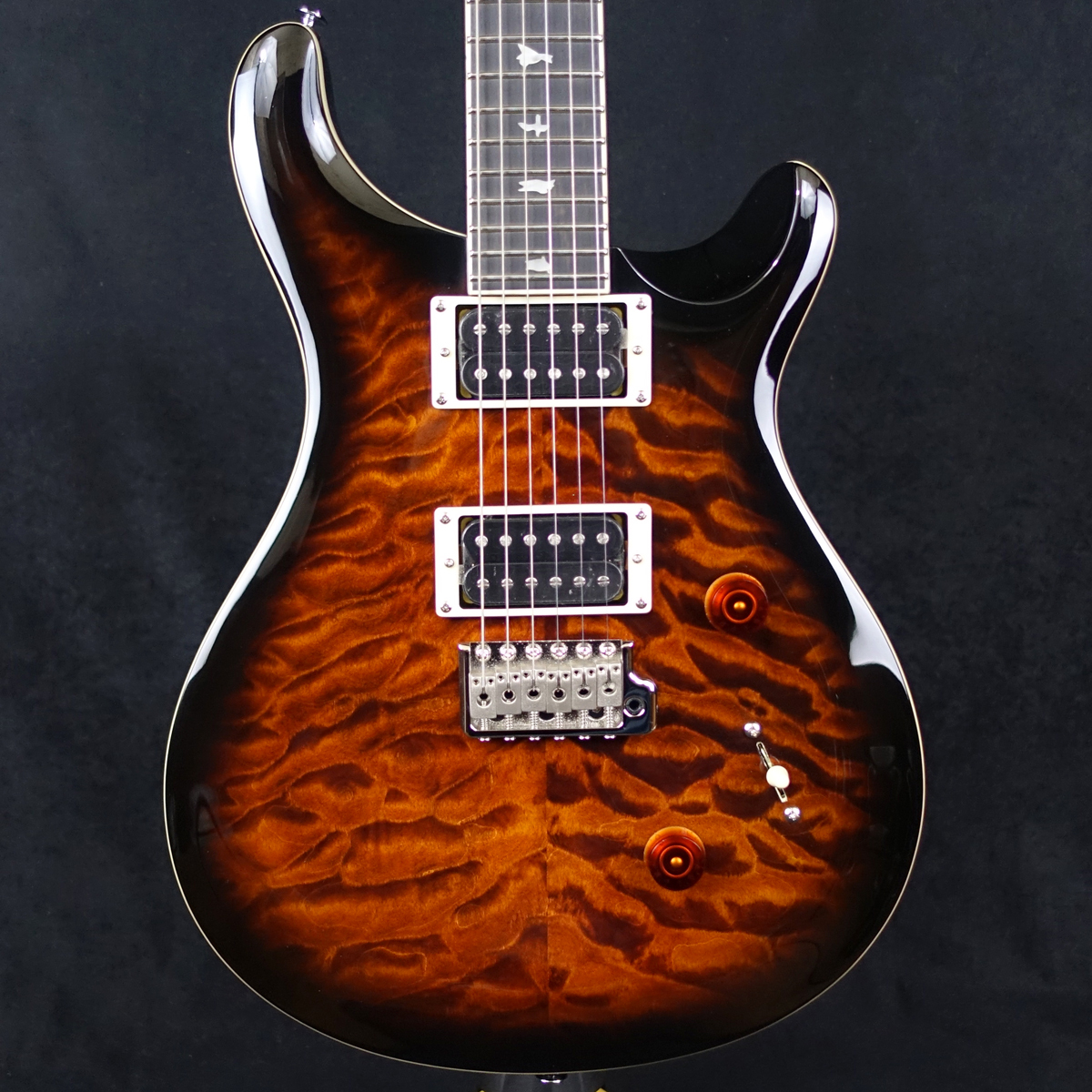 Paul Reed Smith(PRS) SE Custom 24 Quilt Package Black Gold Paul Reed Smith(PRS) SE Custom 24 Quilt Package Black Gold