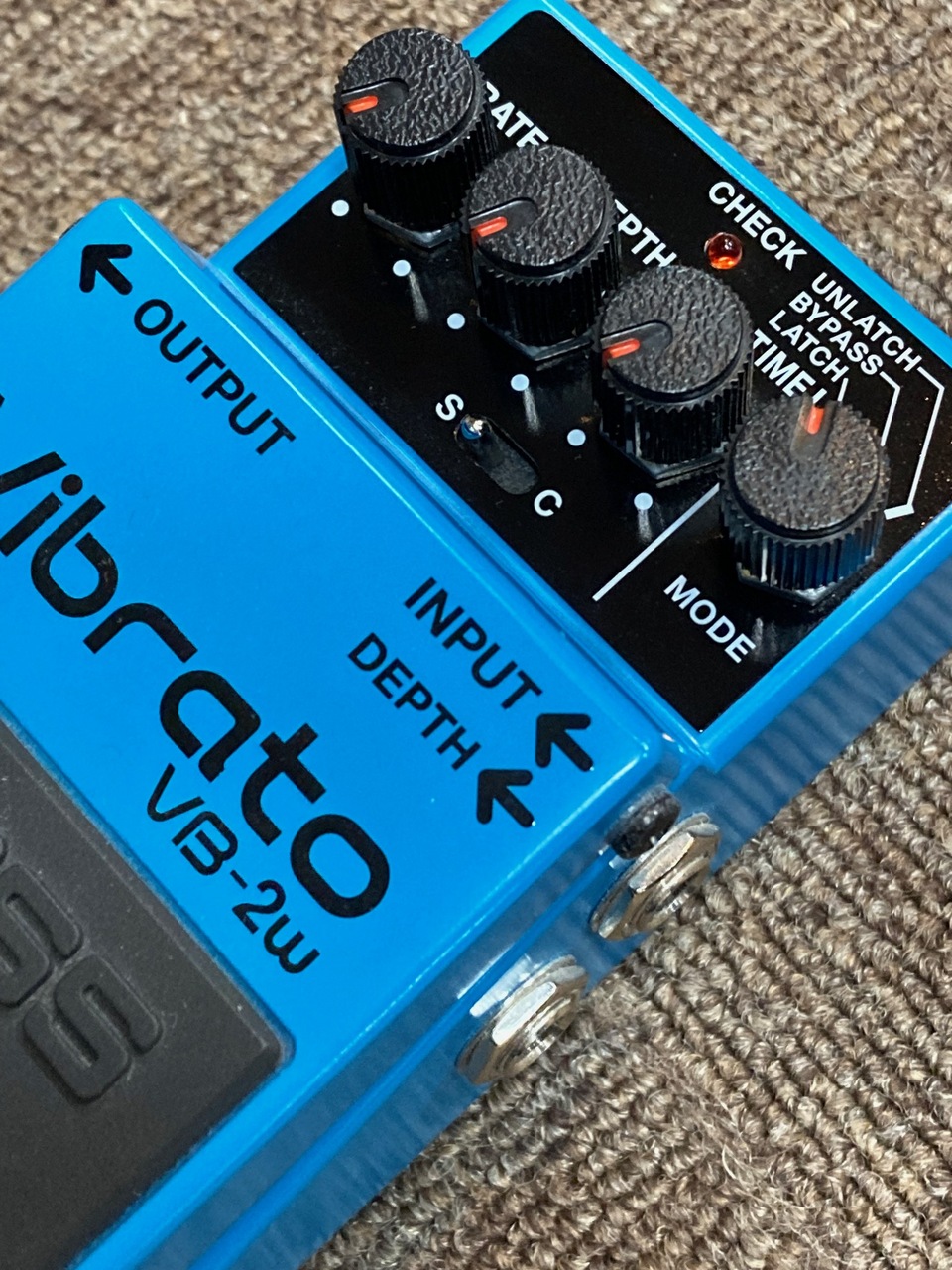 BOSS VB-2W（新品特価）【楽器検索デジマート】