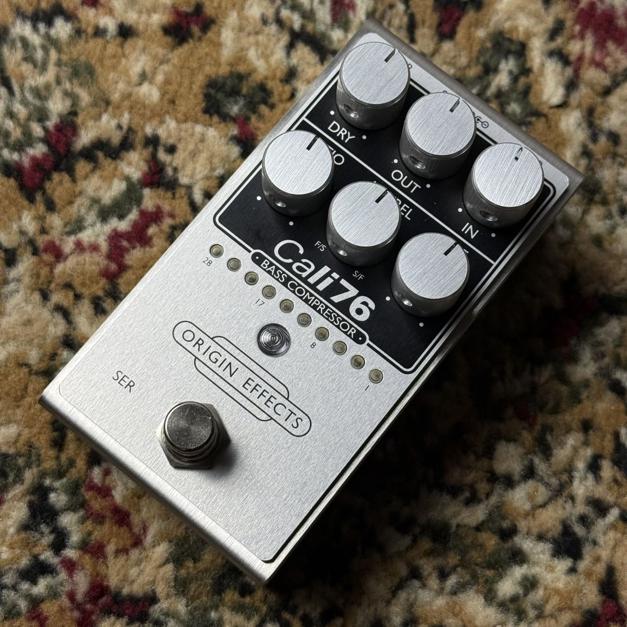 ORIGIN EFFECTS Cali76 Bass Compressor（新品/送料無料）【楽器検索デジマート】