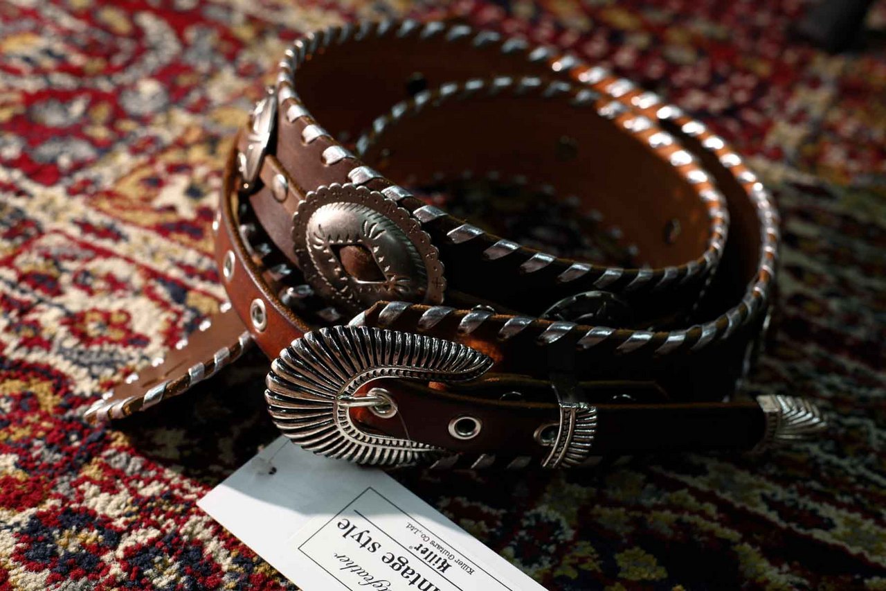 Dru White Feather DD Vintage Style | DD Vintage Style | Dark Brown（新品 ...