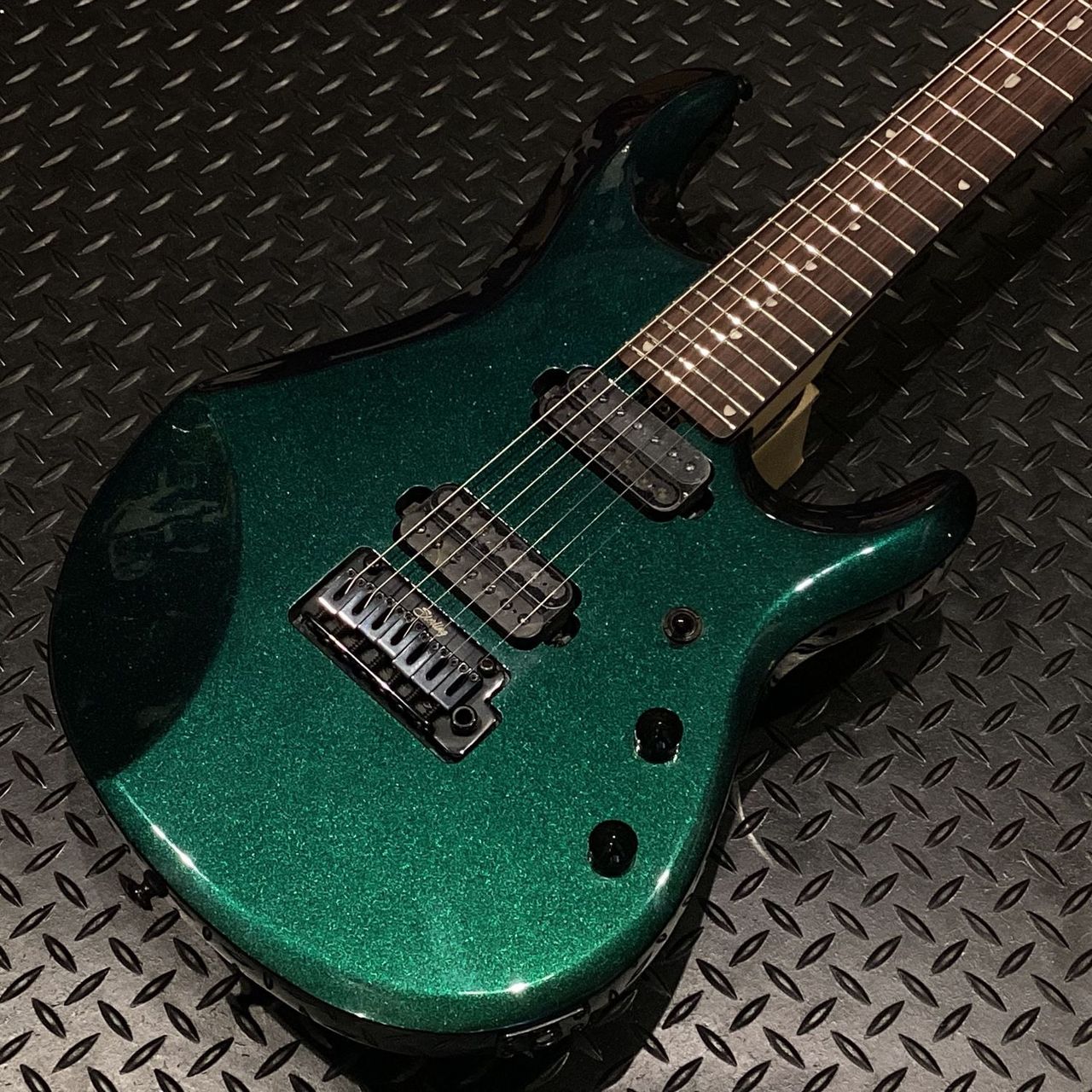 Sterling by MUSIC MAN JP70-MDR-R1（新品特価/送料無料）【楽器検索デジマート】
