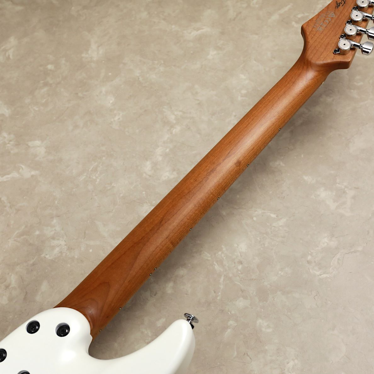 Ibanez Prestige AZ2402 【Pearl White Flat】（新品/送料無料）【楽器検索デジマート】