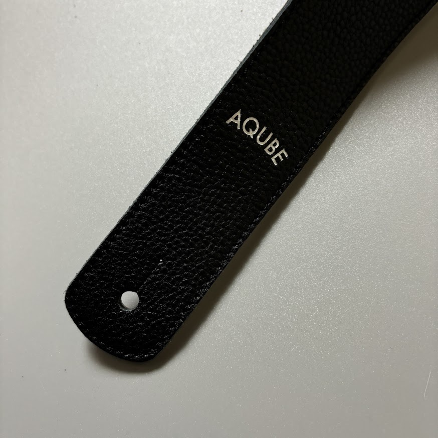 AQUBE ギターストラップスタンダード/L/BLACK/SMOOTH OAK【AQUBE】（新品/送料無料）【楽器検索デジマート】