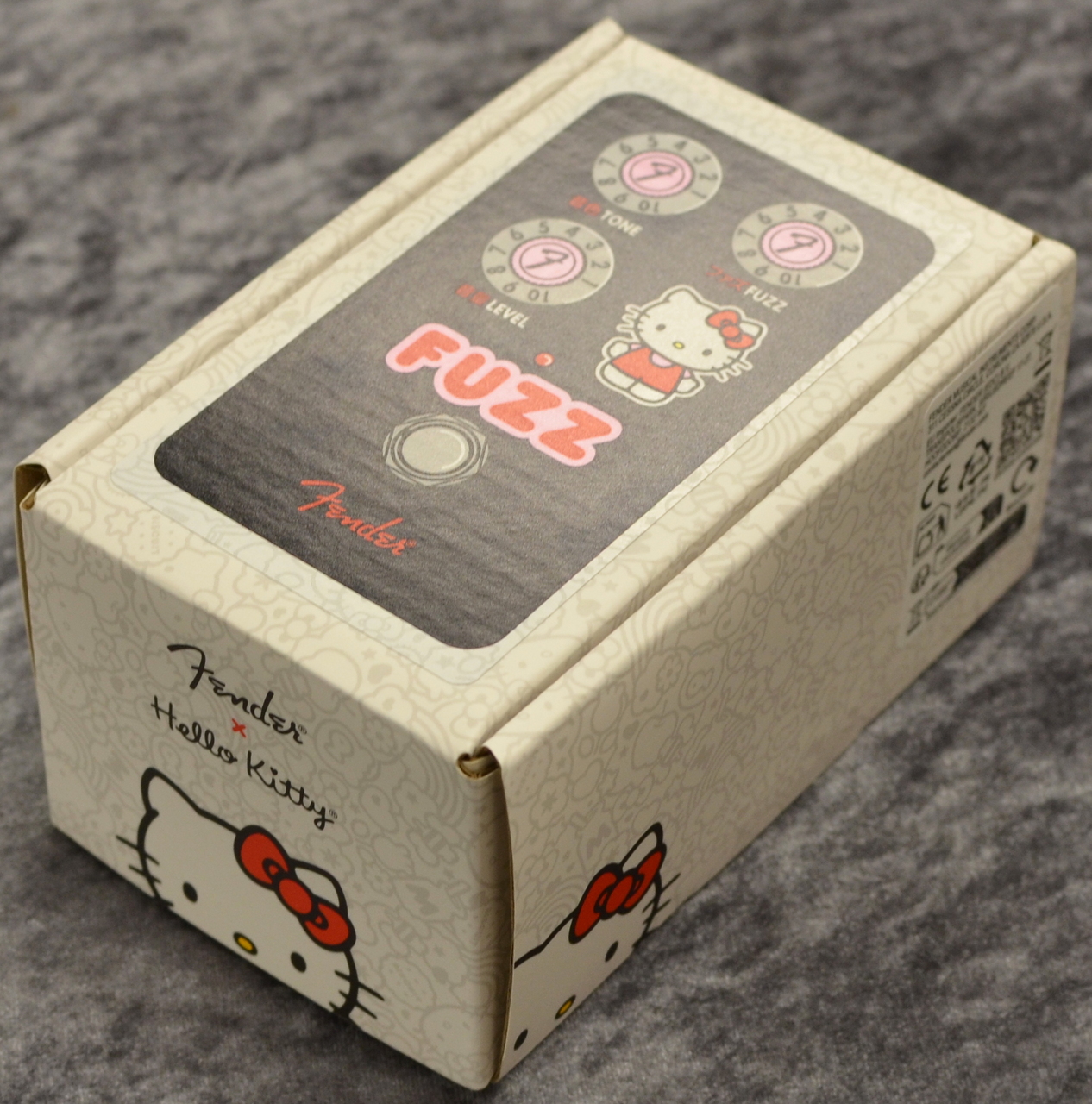 Fender x Hello Kitty Black Fuzz Pedal 【未展示品】【即納可能】（新品/送料無料）【楽器検索デジマート】