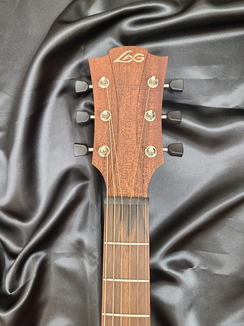 LAG Guitars T70A-NAT Auditorium -Tramontane 70-（新品/送料無料）【楽器検索デジマート】