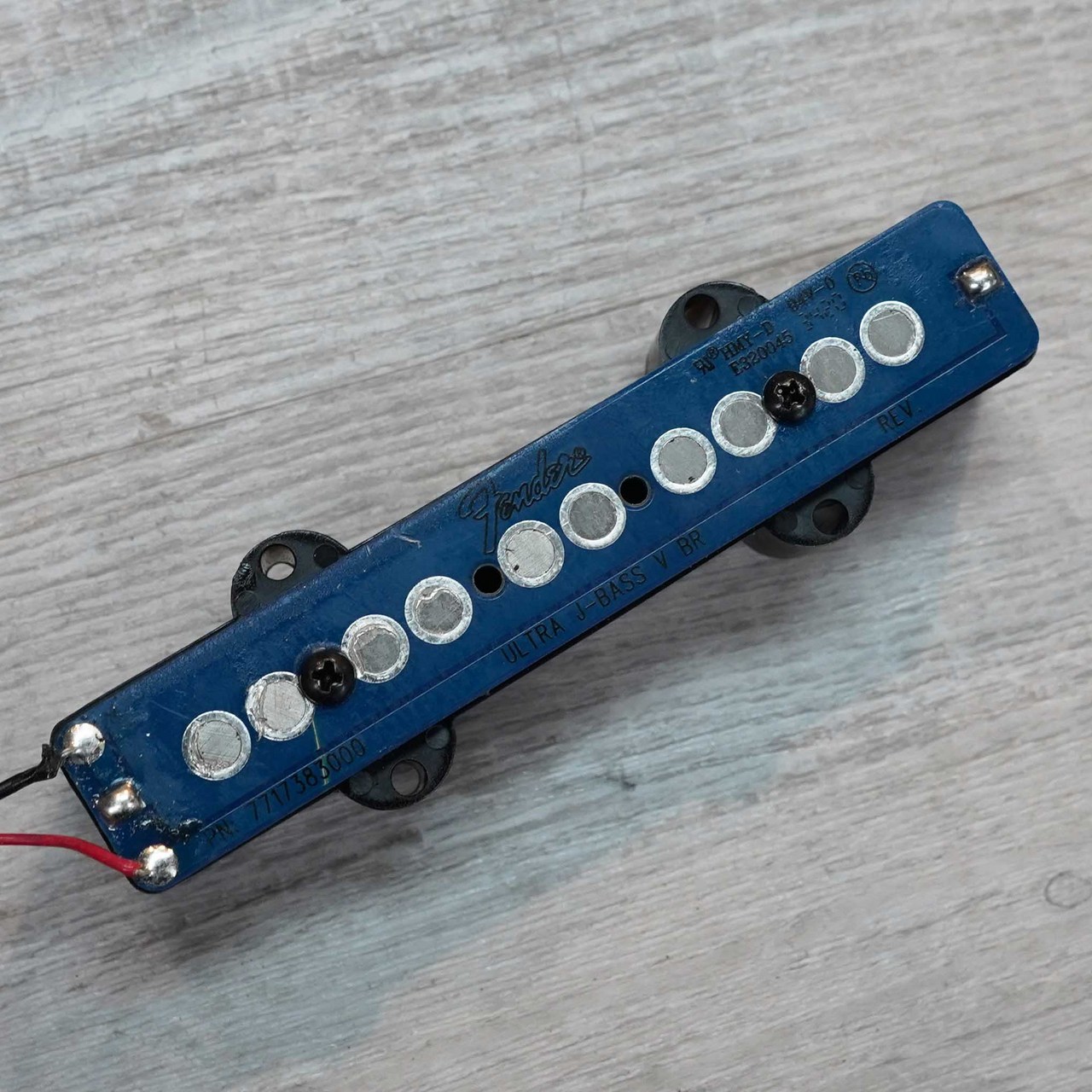 Fender Ultra Noiseless Vintage Jazz Bass V (5-String) Pickups（中古）【楽器検索デジマート】