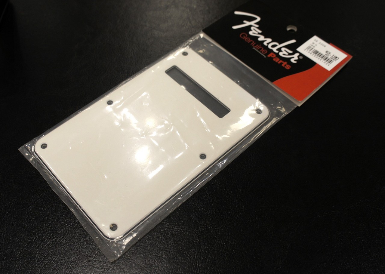 Fender STRATOCASTER? MODERN-STYLE TREMOLO BACKPLATES(3ply)（新品）【楽器検索デジマート】