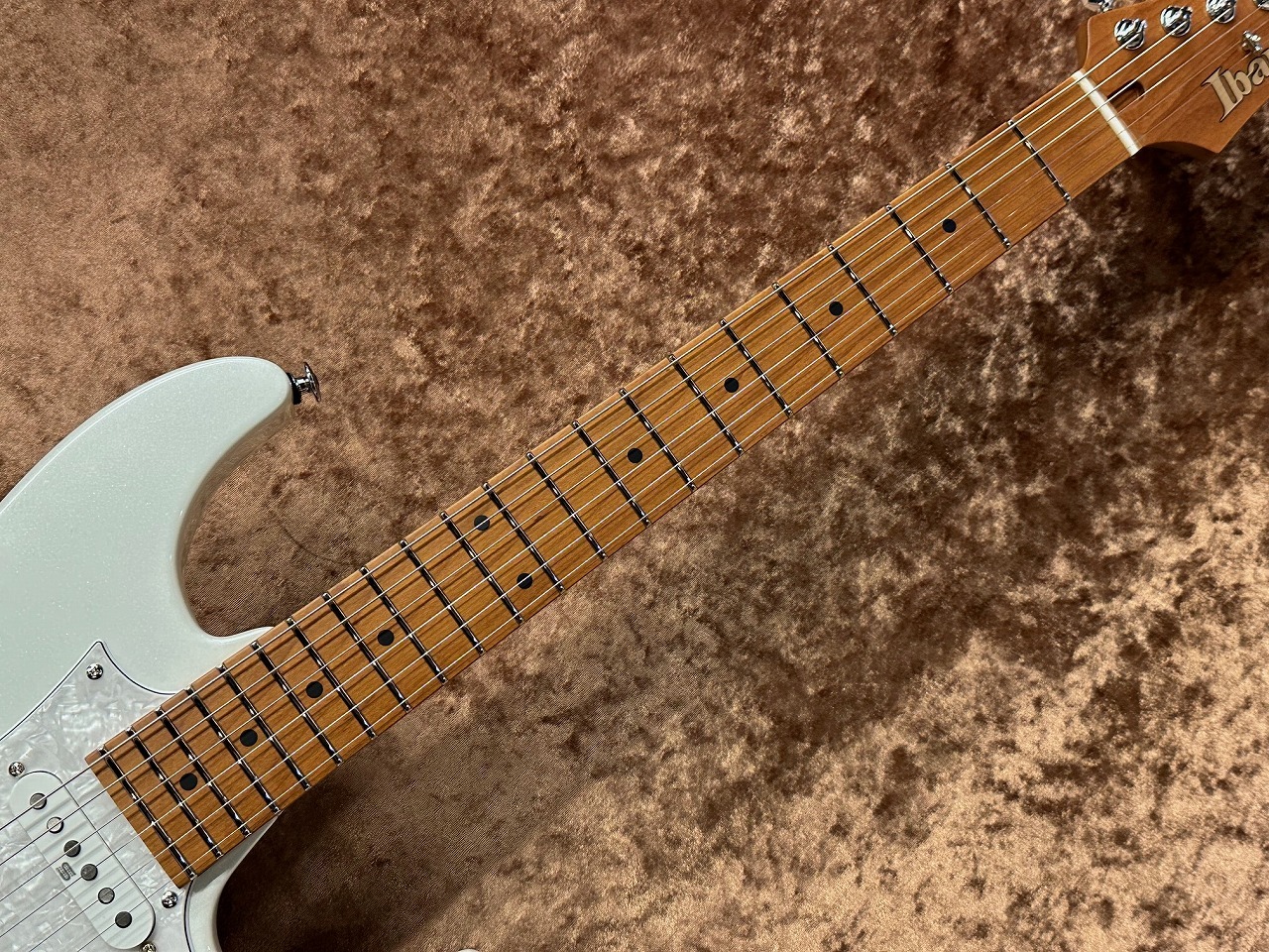 Ibanez Prestige AZ2204 -Pearl White- ≒3.509Kg（新品/送料無料）【楽器検索デジマート】